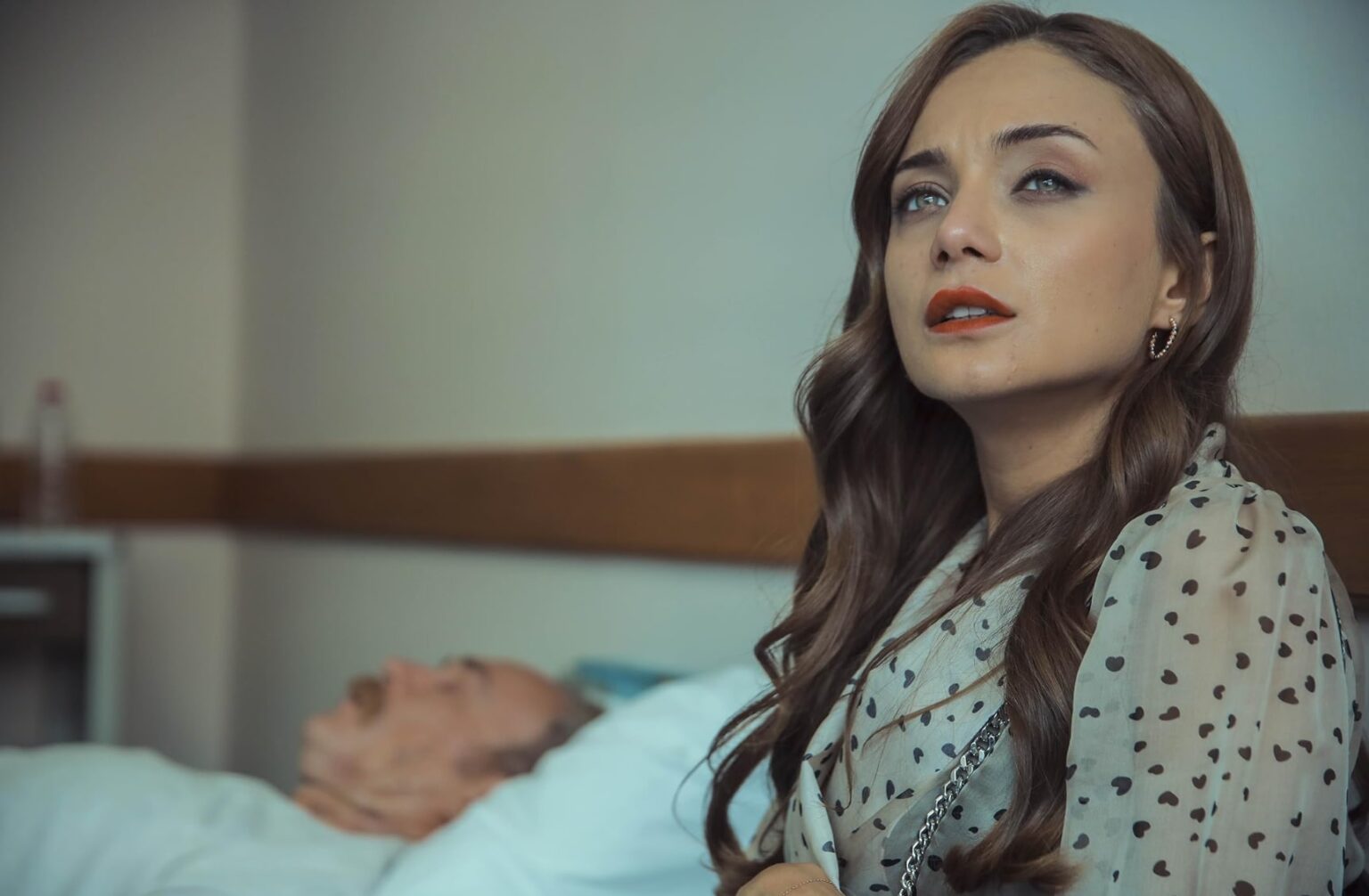 Yaz Boyunca İzleyebileceğiniz En İyi Türk Diziler - Saatolog.com.tr